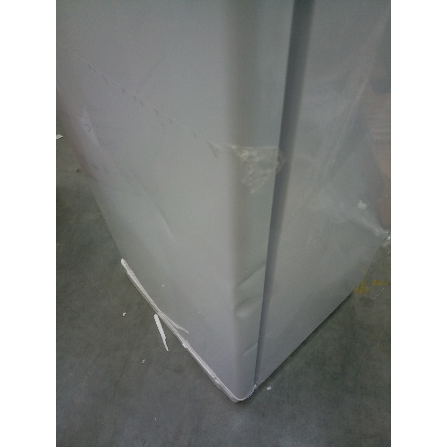 GRADE A2 - electriQ 45cm Freestanding Under Counter Larder Fridge ...